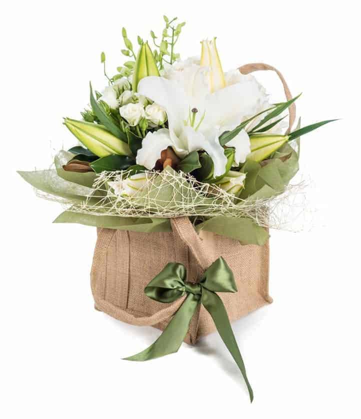 Inspiration For Romantic Rustic Wedding Flowers